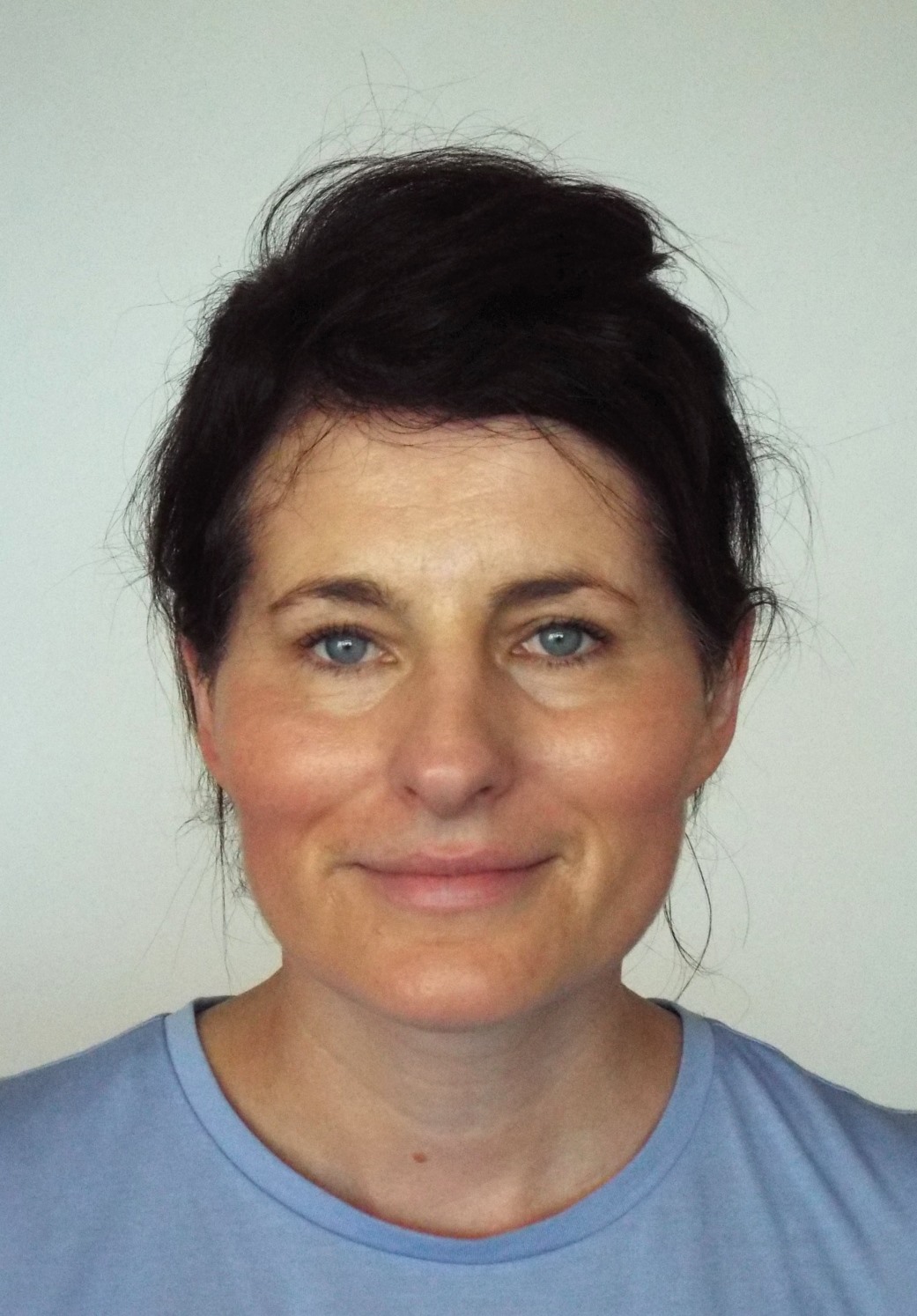 Suzanne McCumiskey – Blossom Spring Publishing